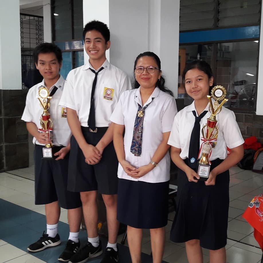 Peserta Didik SMP Regina Pacis Meraih Prestasi Dalam FLS2N Kota Bogor Tahun 2019 – Sekolah ...